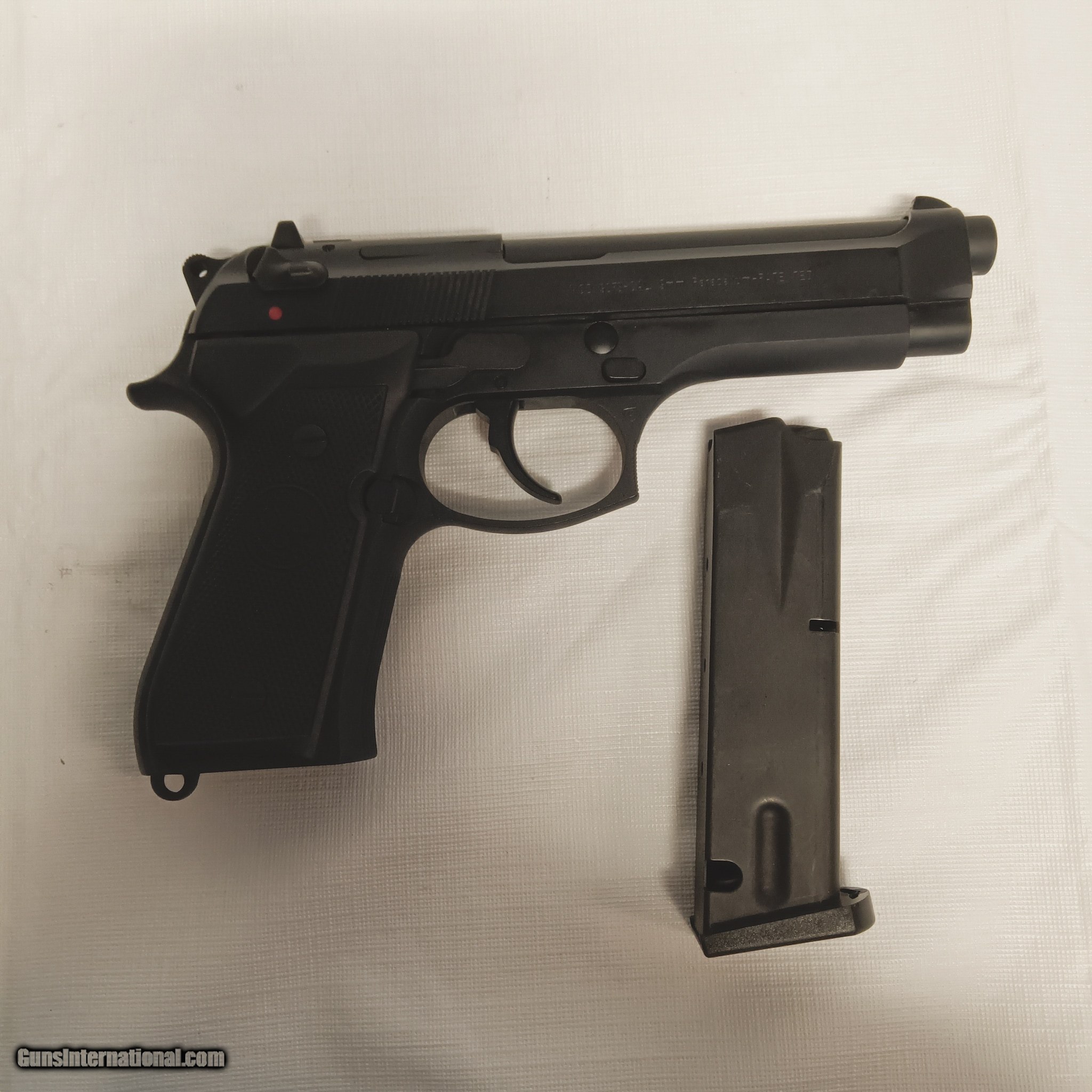 BERETTA 92FS 9MM LUGER (9X19 PARA)