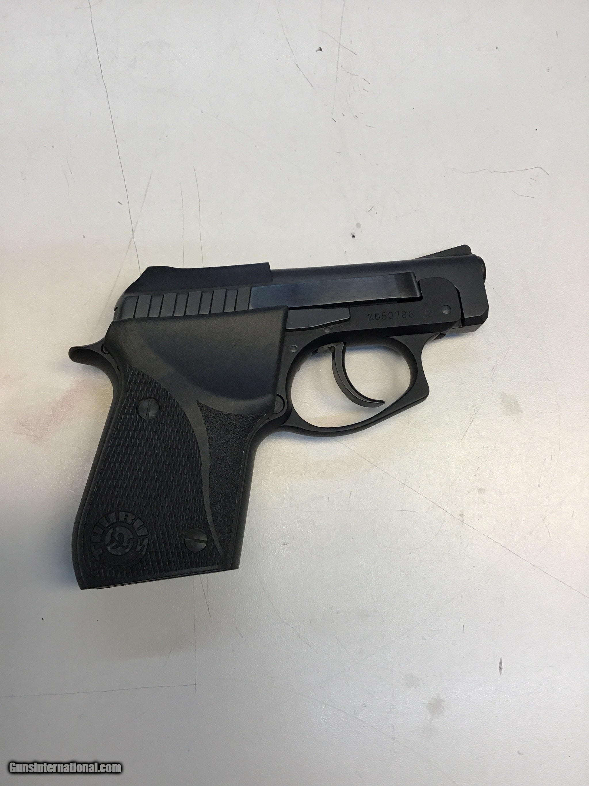 TAURUS PT22 .22 LR