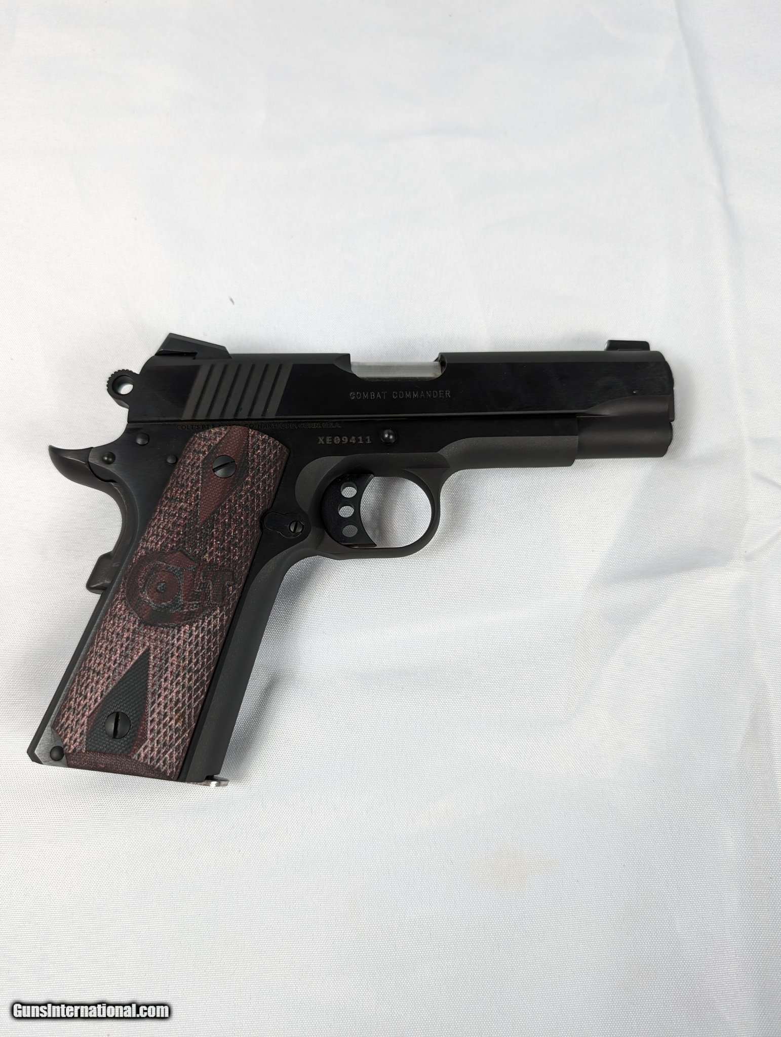 COLT 1911 COMBAT COMMANDER .45 ACP
