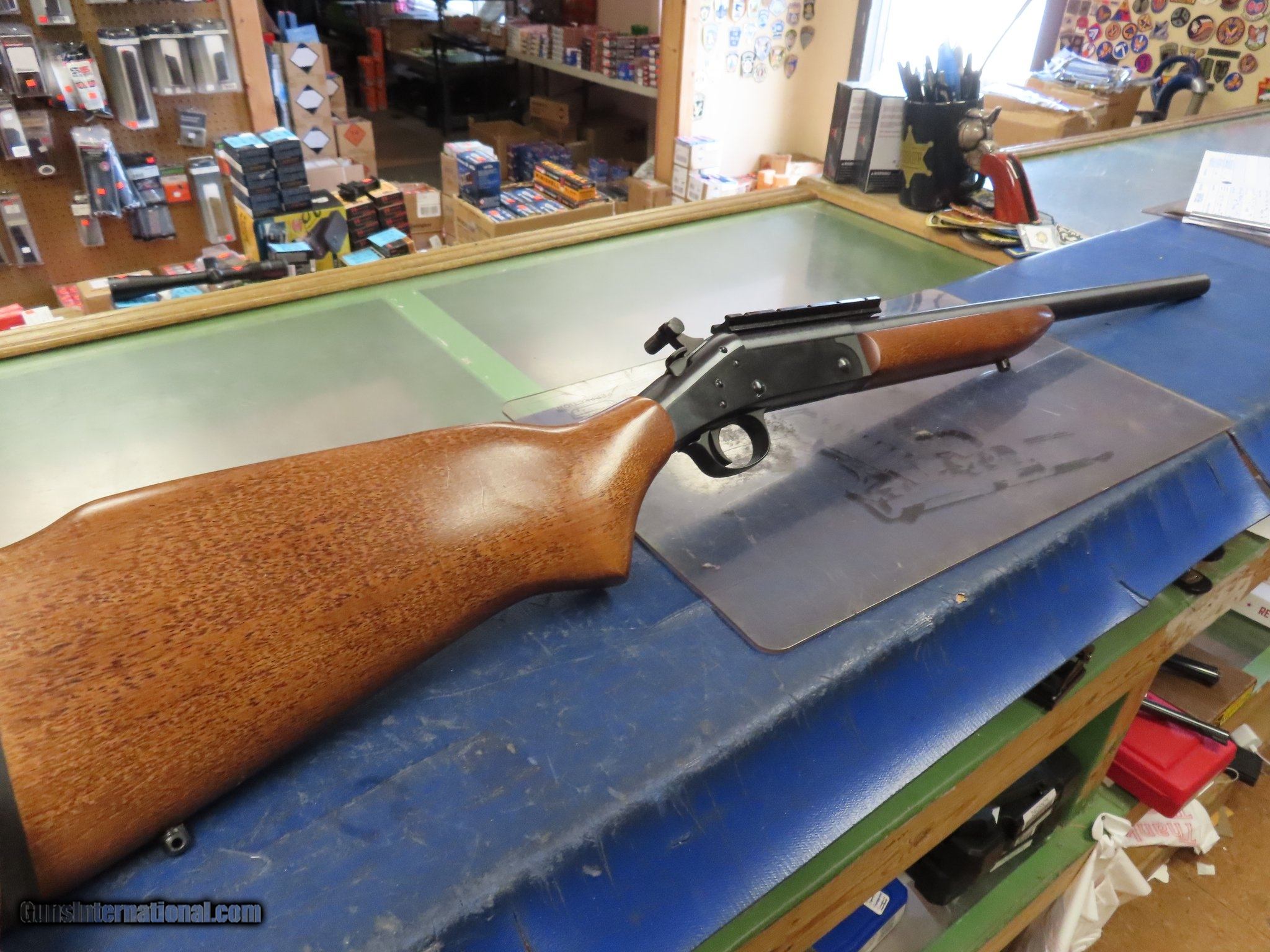 NEW ENGLAND FIREARMS CO. HANDI RIFLE SB2 .22-250 REM