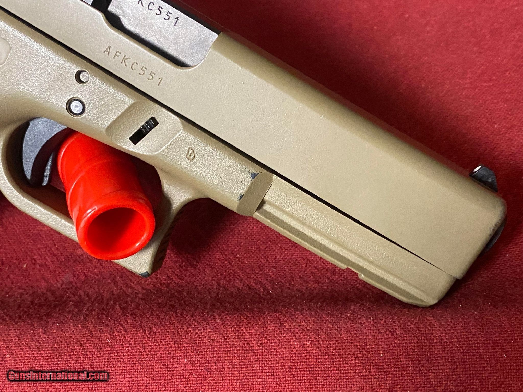 GLOCK Gen 3 17 G17 FDE Tan Color 9MM LUGER (9X19 PARA)