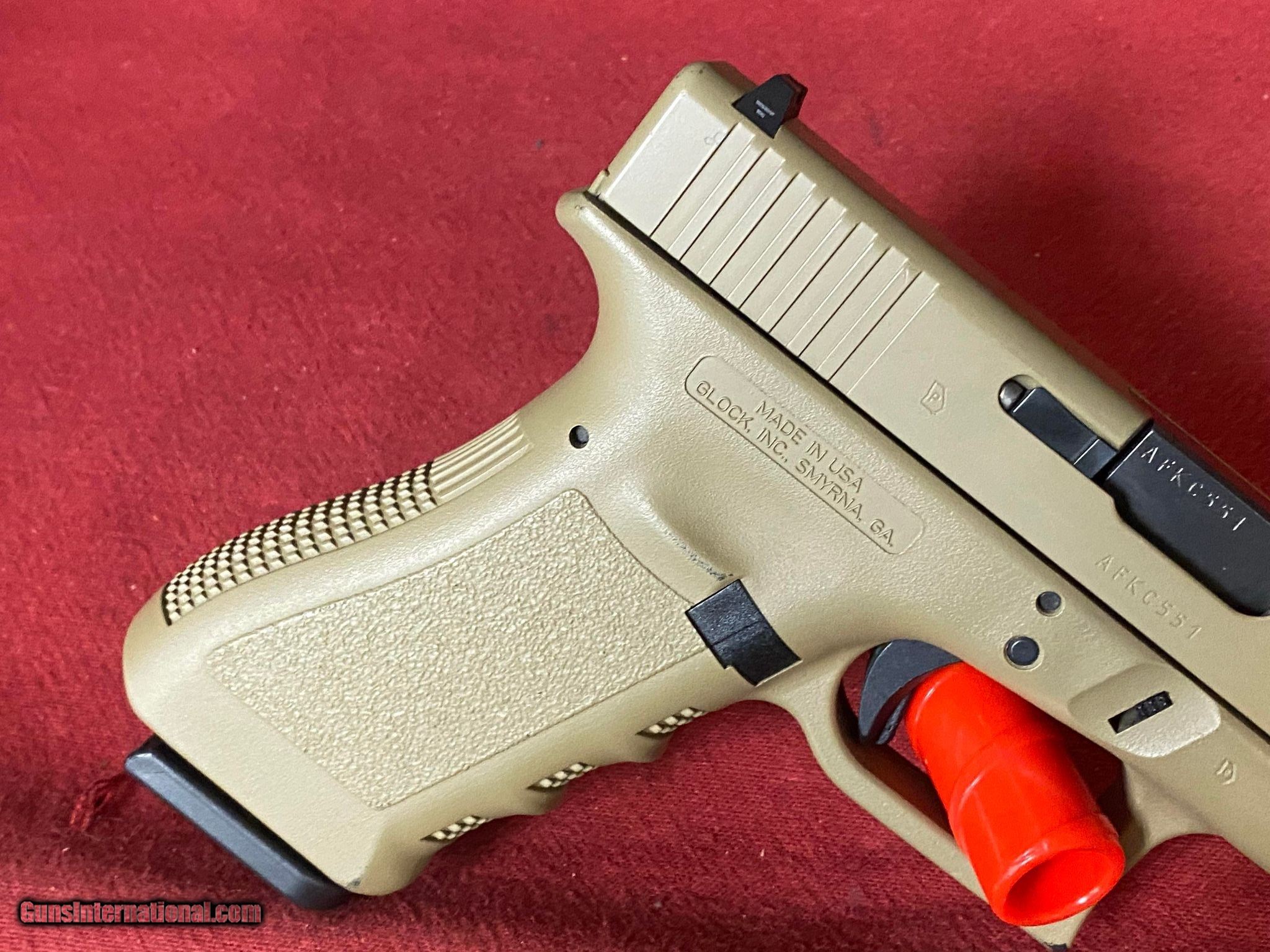 GLOCK Gen 3 17 G17 FDE Tan Color 9MM LUGER (9X19 PARA)