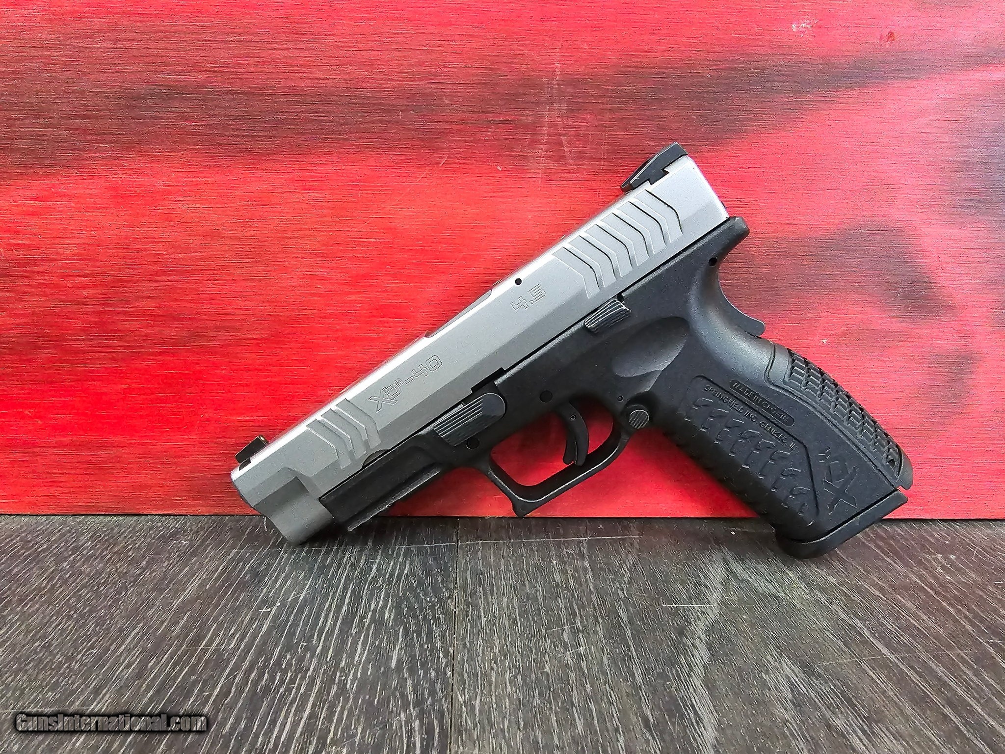 SPRINGFIELD ARMORY XDM .40 S&W