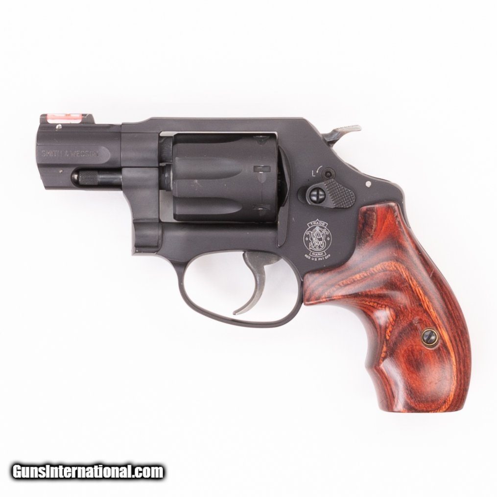 SMITH & WESSON 351PD AIRLITE PD .22 WMR