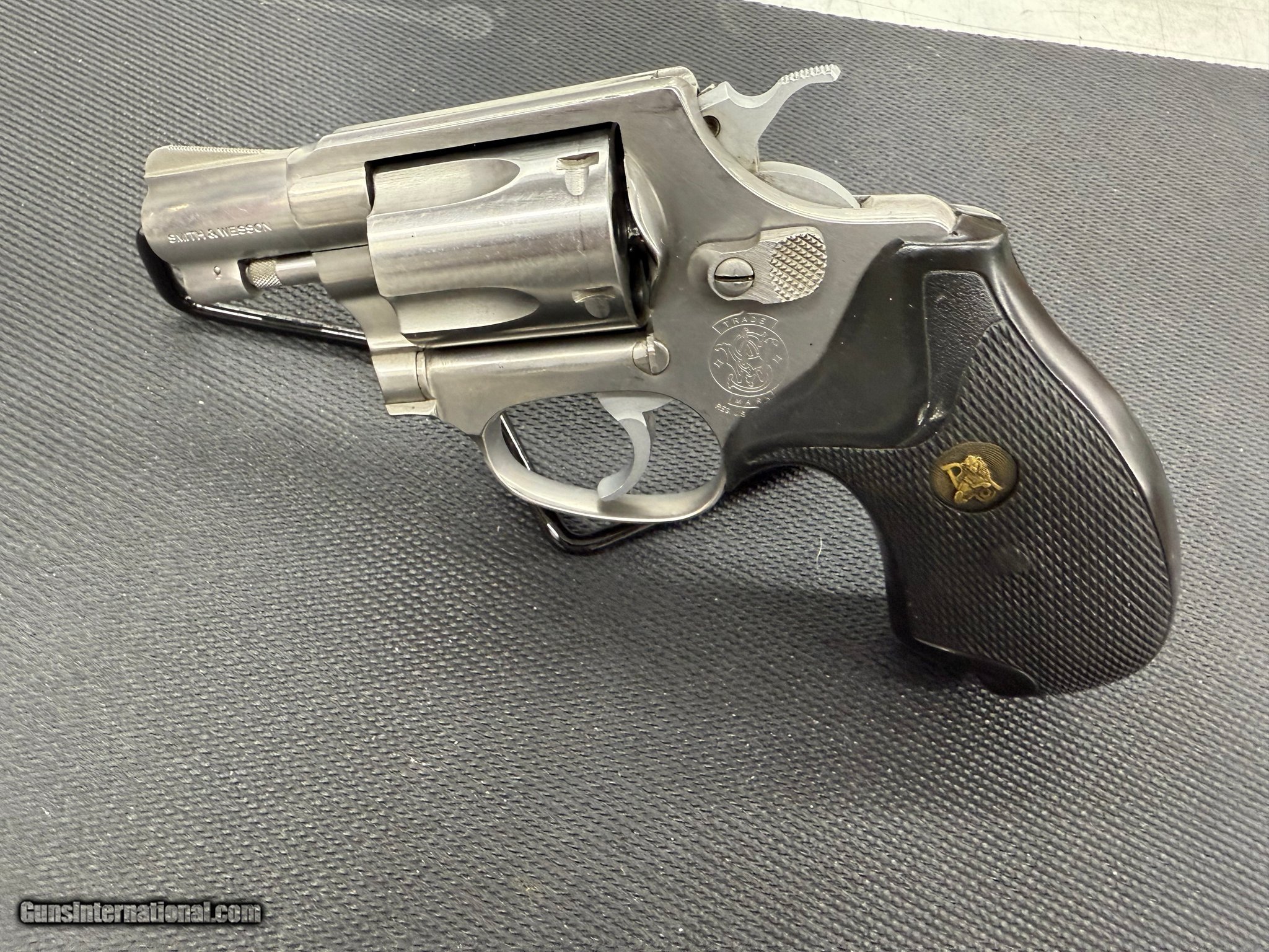 SMITH & WESSON 60 .38 SPL