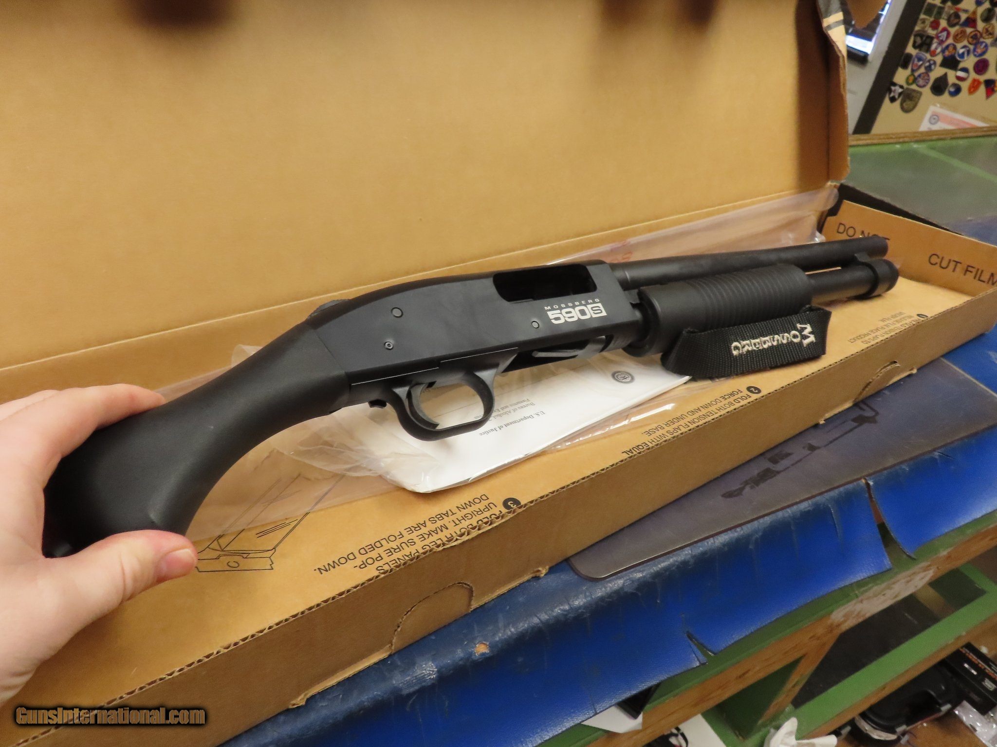 MOSSBERG 590S SHOCKWAVE 12 GA