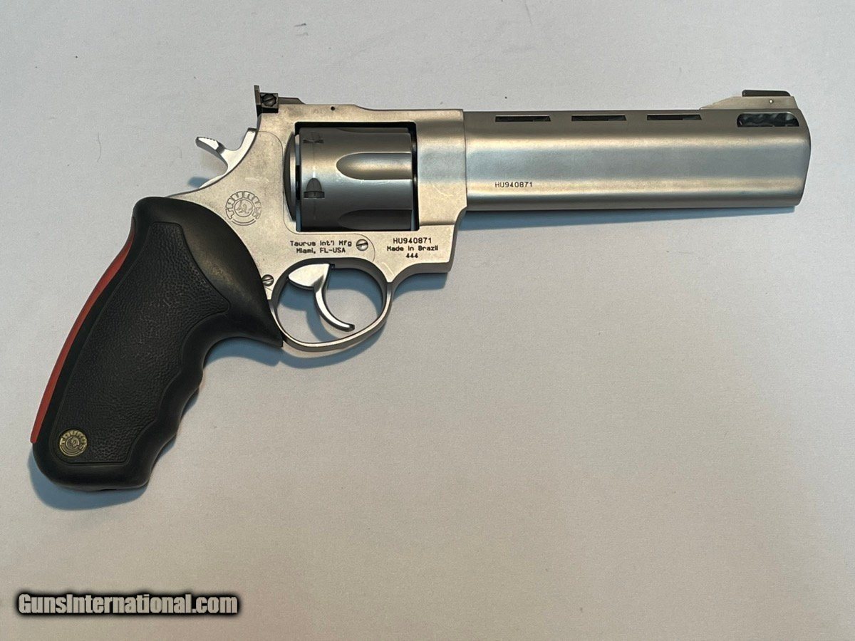 TAURUS 444 RAGING BULL .44 MAGNUM