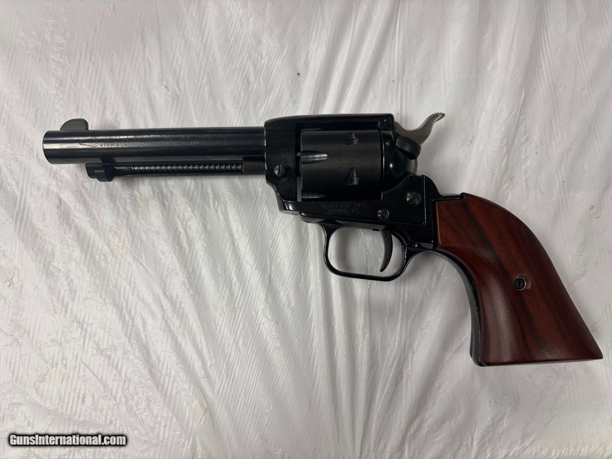 HERITAGE MFG. ROUGH RIDER SMALL BORE .22 LR