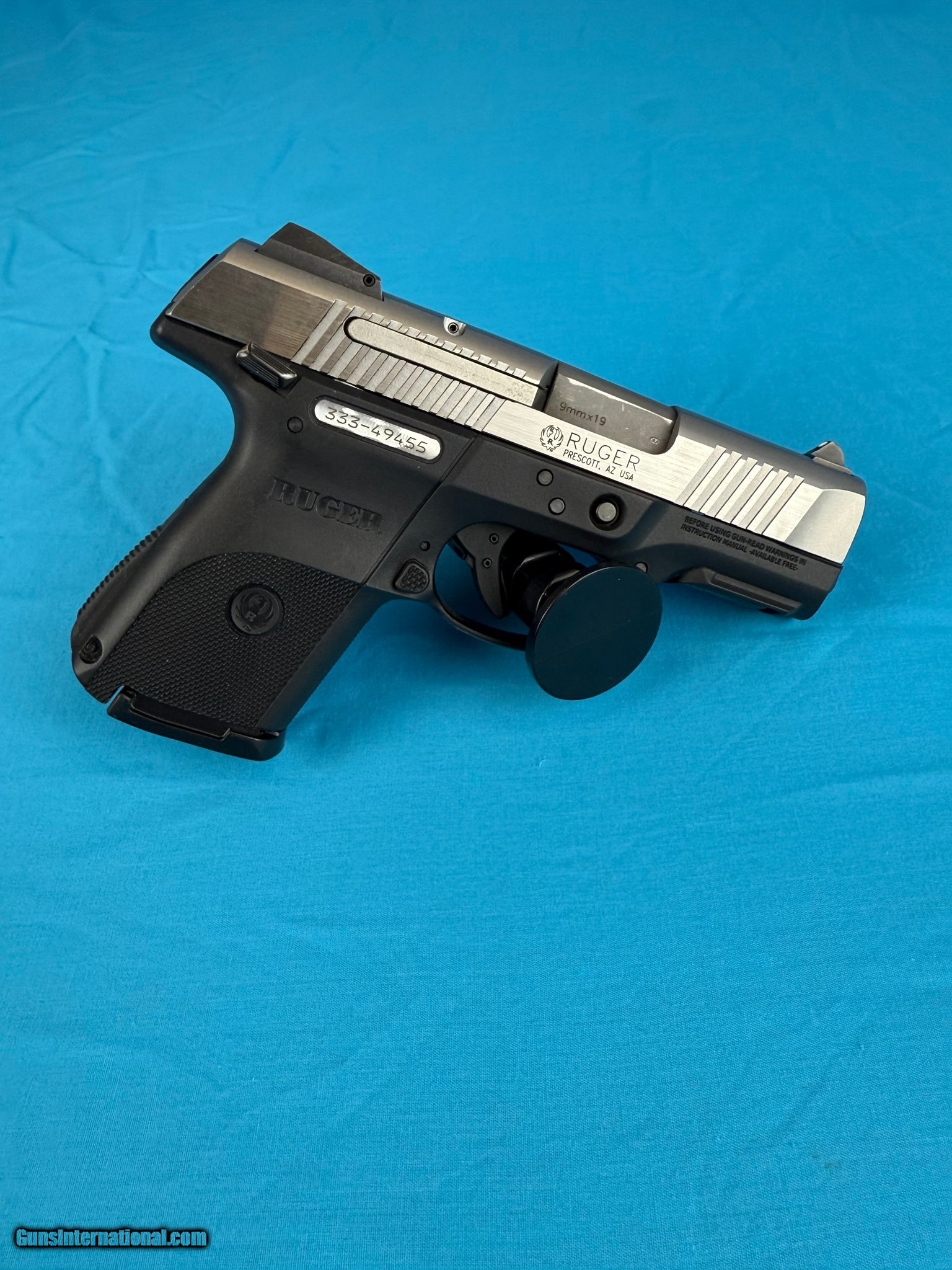 RUGER SR9C 9MM LUGER (9x19 PARA)