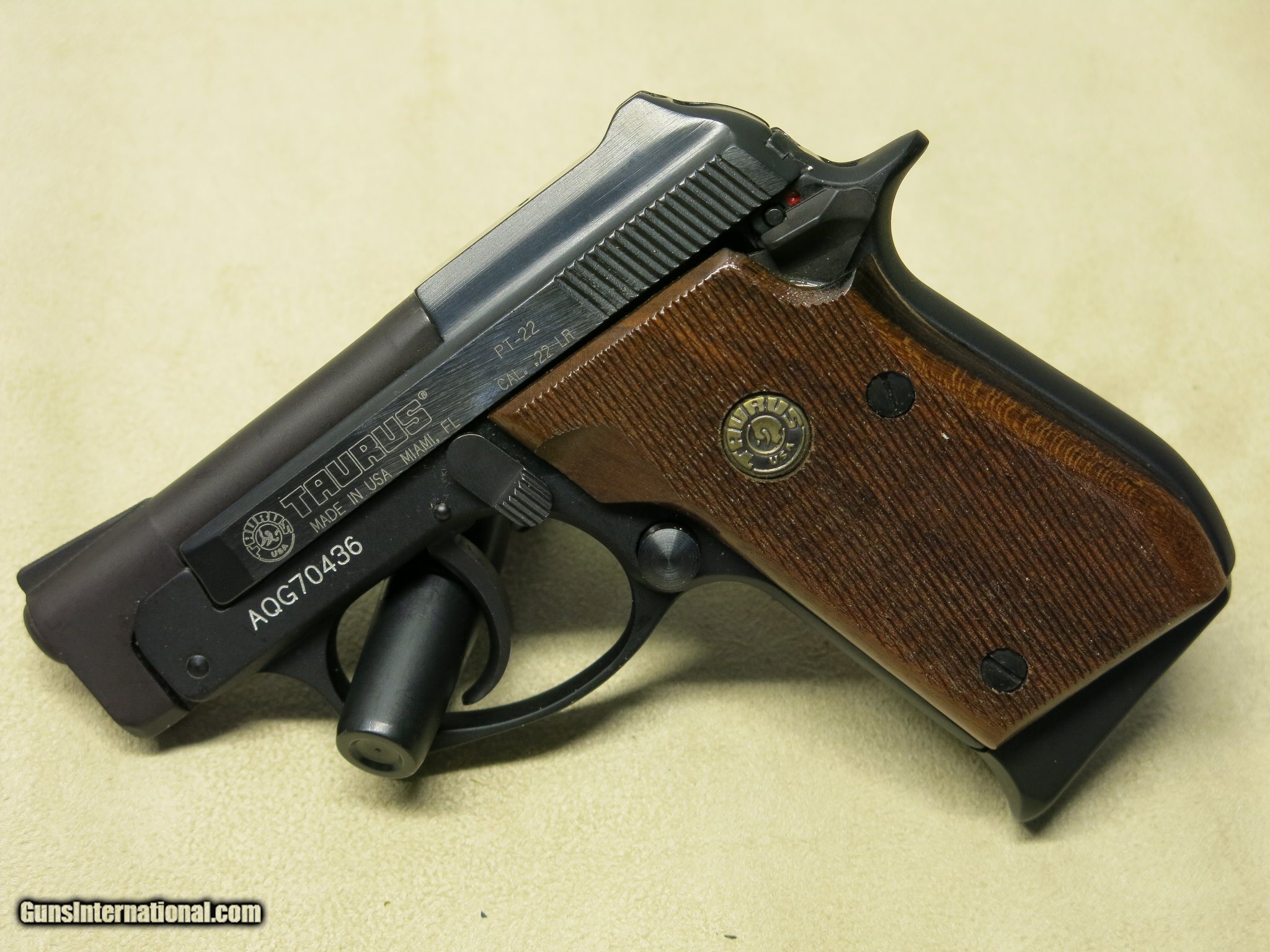 TAURUS PT-22 .22 LR