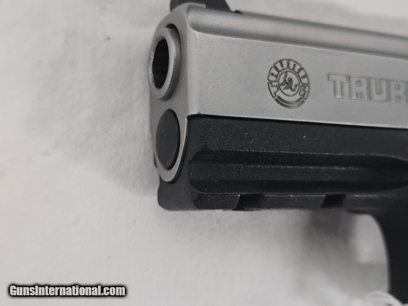 TAURUS PT 24/7 Pro w/2 Mags, Leather Holster, Hard Case .40 S&W for sale
