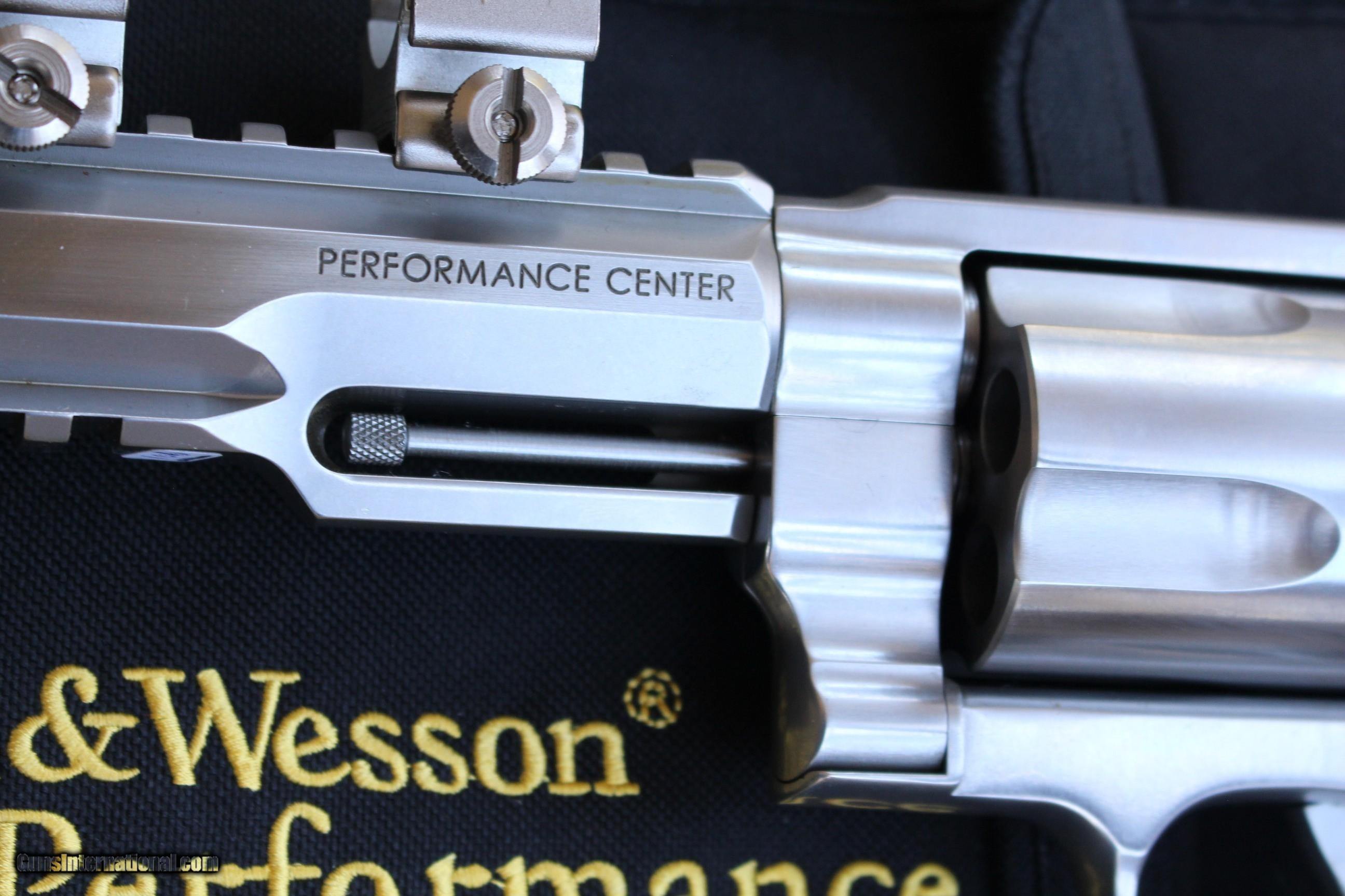 S&W 460 Performance Center