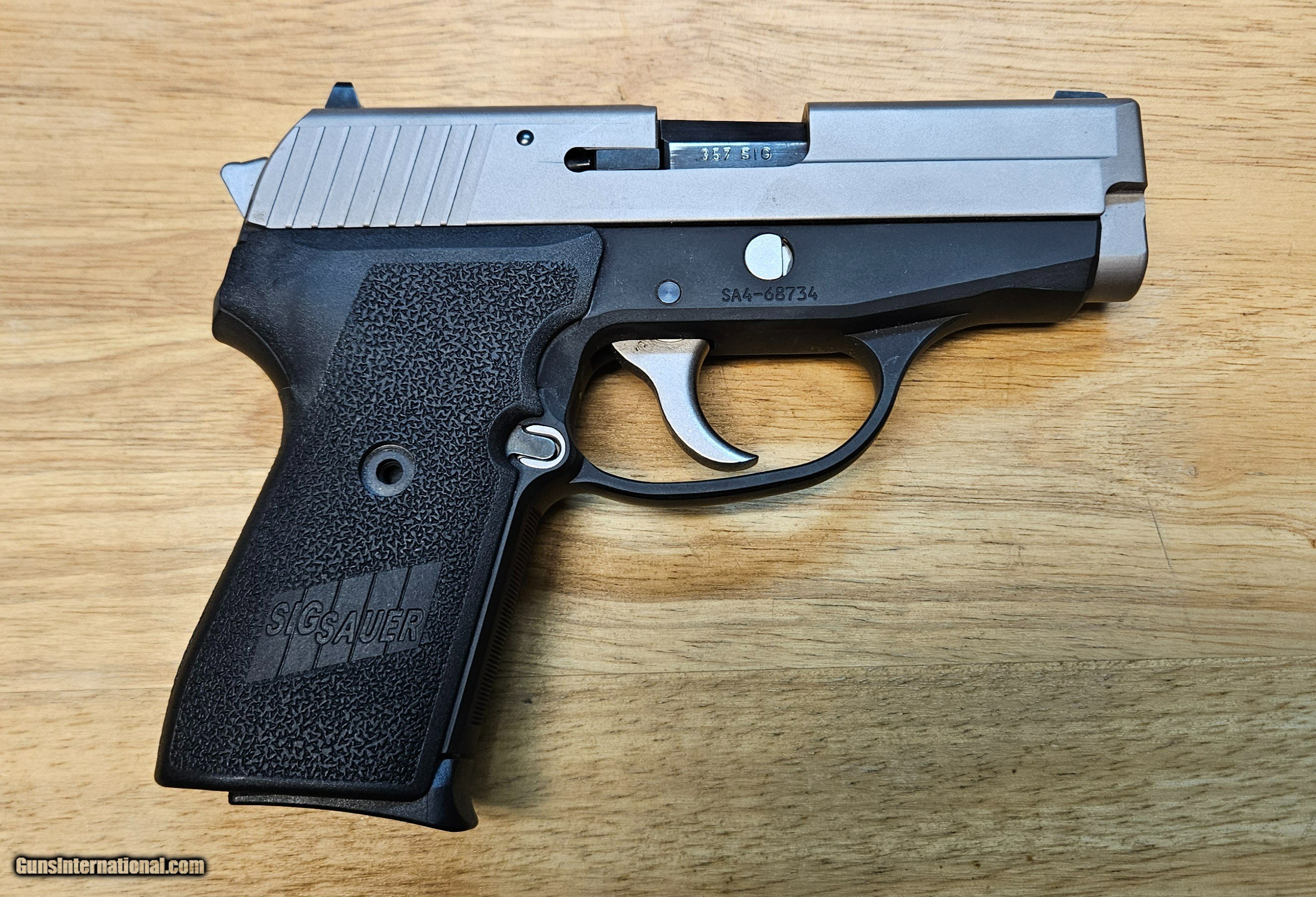 Sig Sauer Model: P239 Cal: 357 Sig