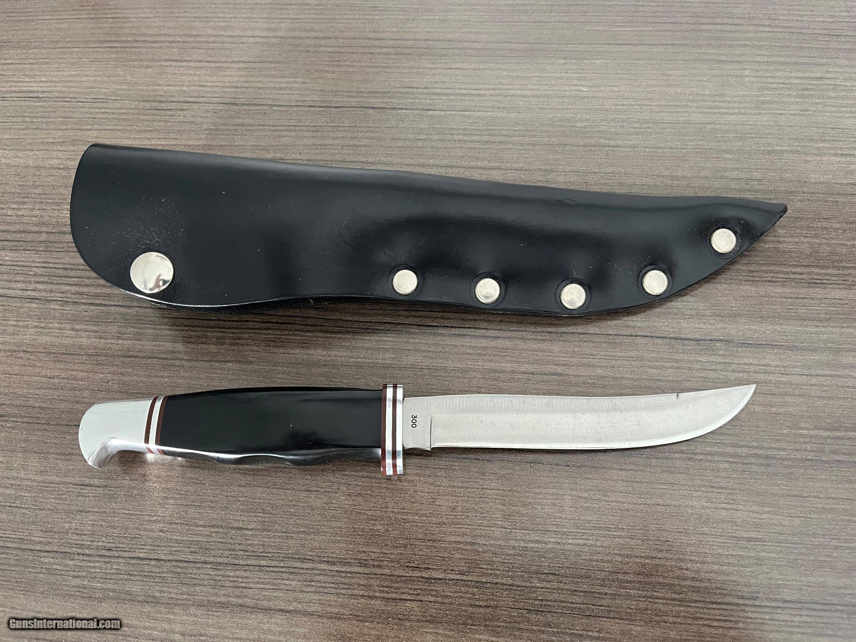Vintage 1960’s CASE Apache 300 and sheath for sale