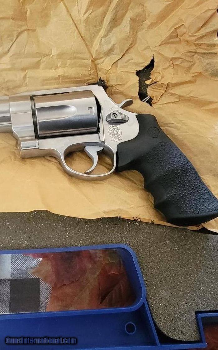 Smith & Wesson 460 Magnum Revolver. 6" Ported barrel. Never Fired. New ...