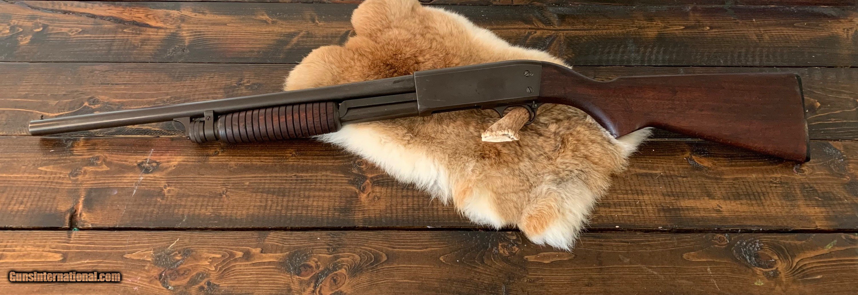 Ithaca Model 37 / Riot .12GA