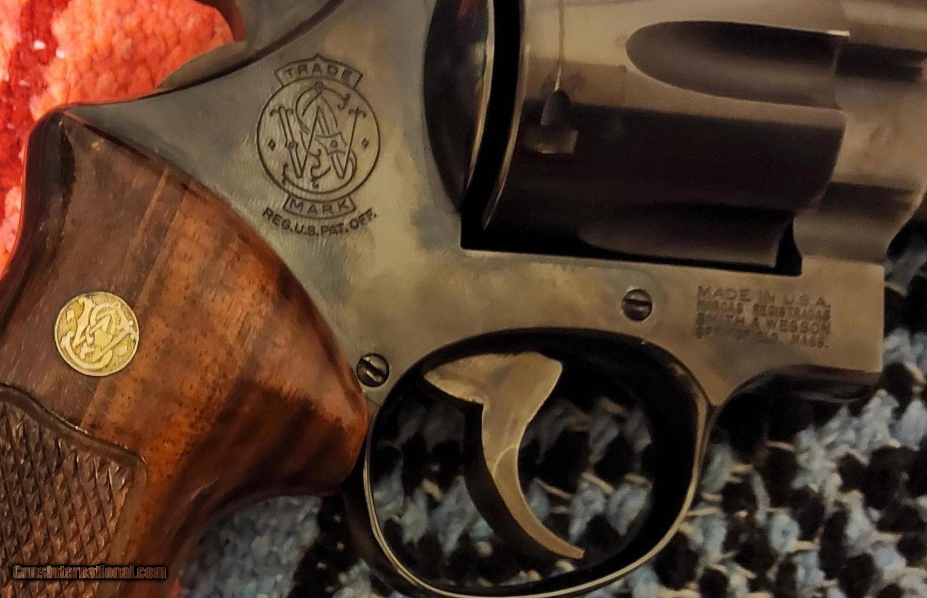 Smith and wesson model 29-3 44 Mag