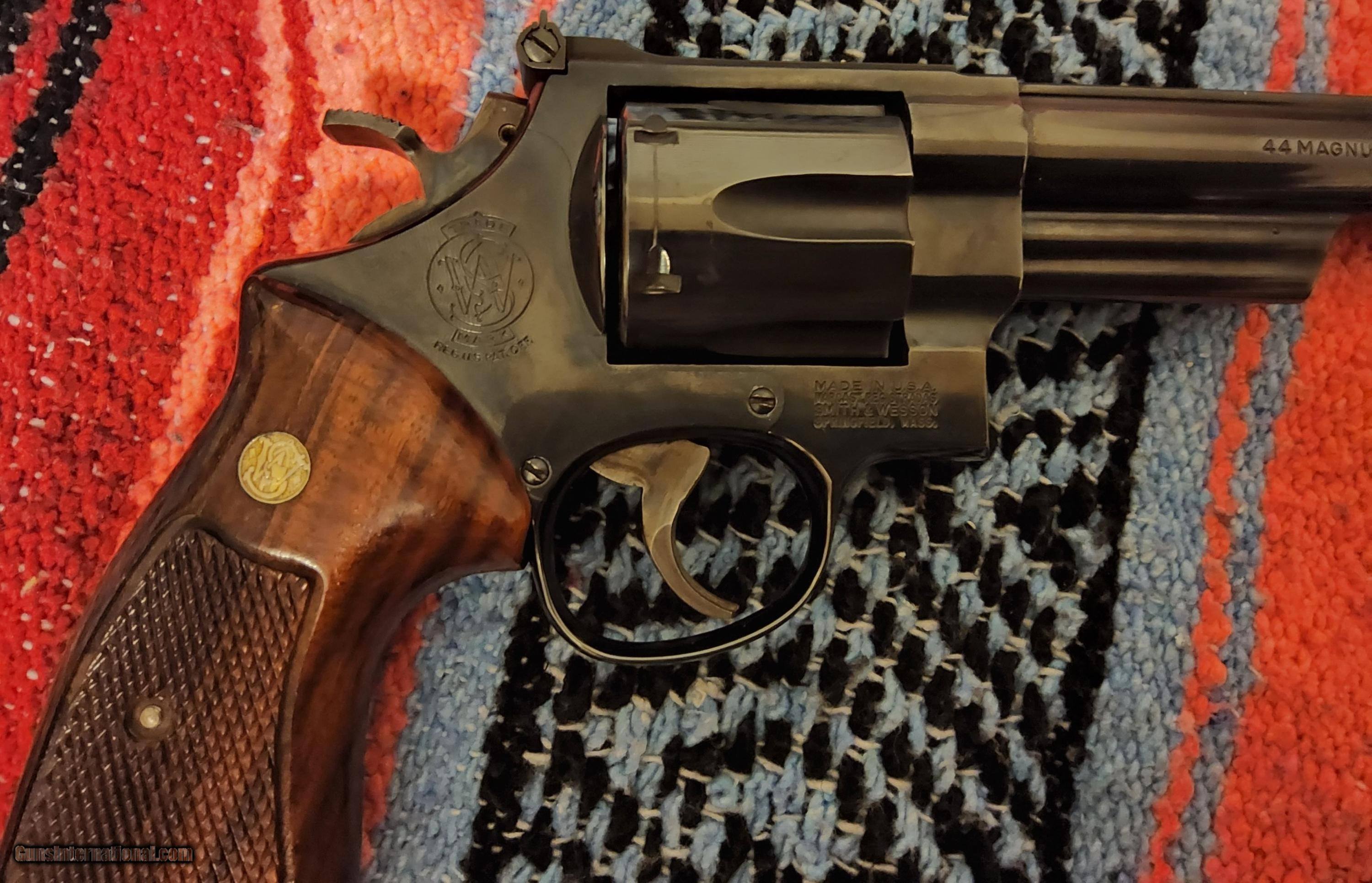 Smith and wesson model 29-3 44 Mag