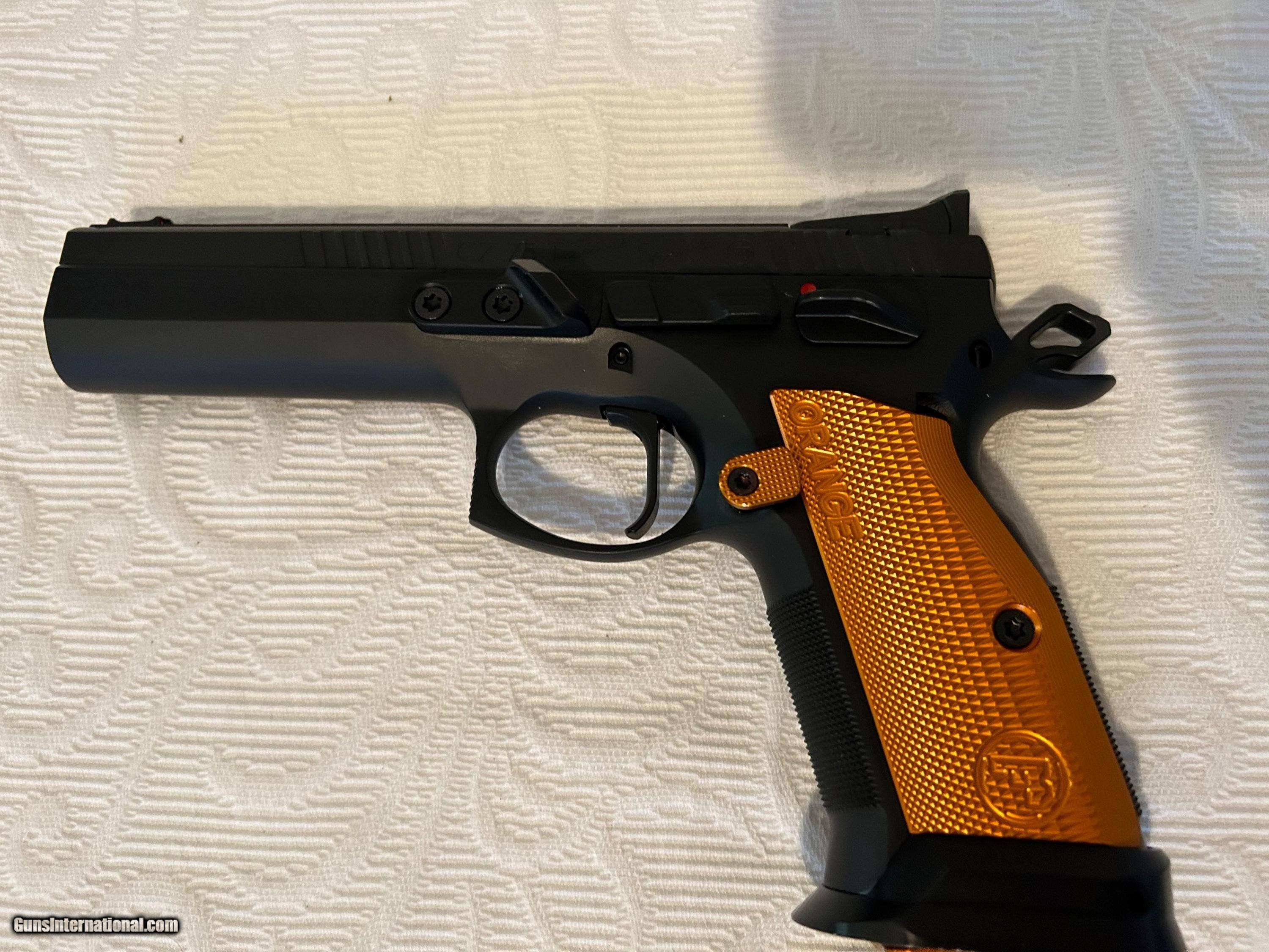 CZ-75 Tactical Sport, .40 Smith & Wesson Ceská zbrojovka a.s. Uherský Brod