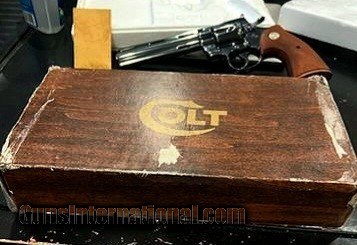 Colt Python 4 Digit Sn, DOM 1957