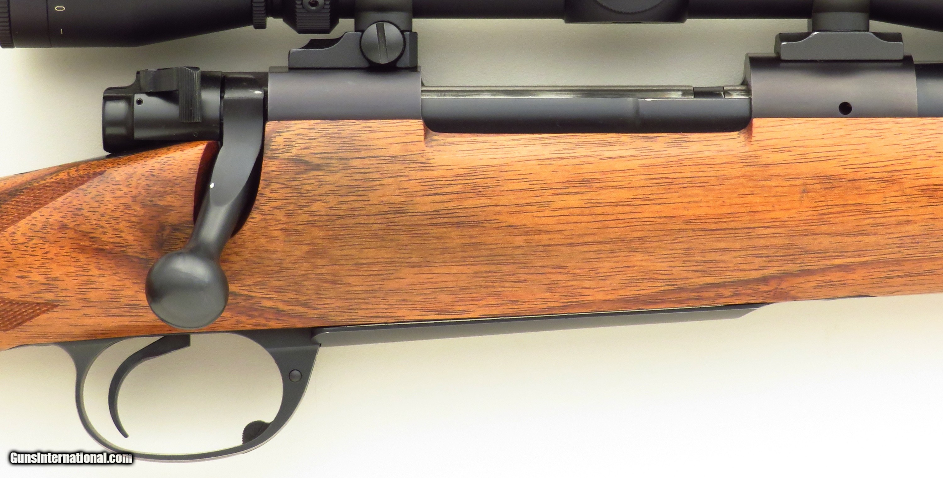 Dakota Arms 76 .300 H&H Magnum, Don Allen era, 25-inch, Leupold, 98% ...