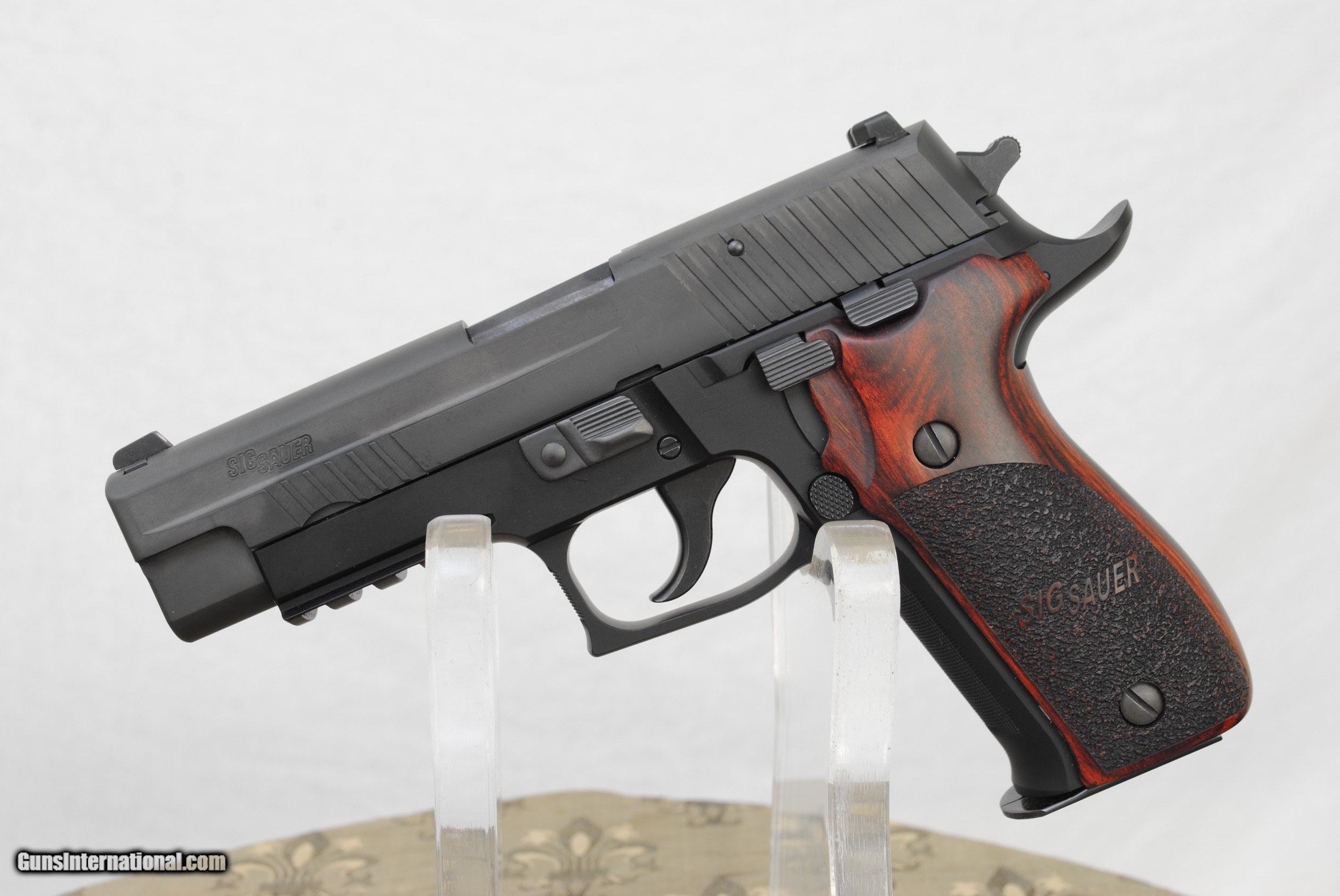 SIG SAUER P226 ELITE WITH BOX IN 40 S&W