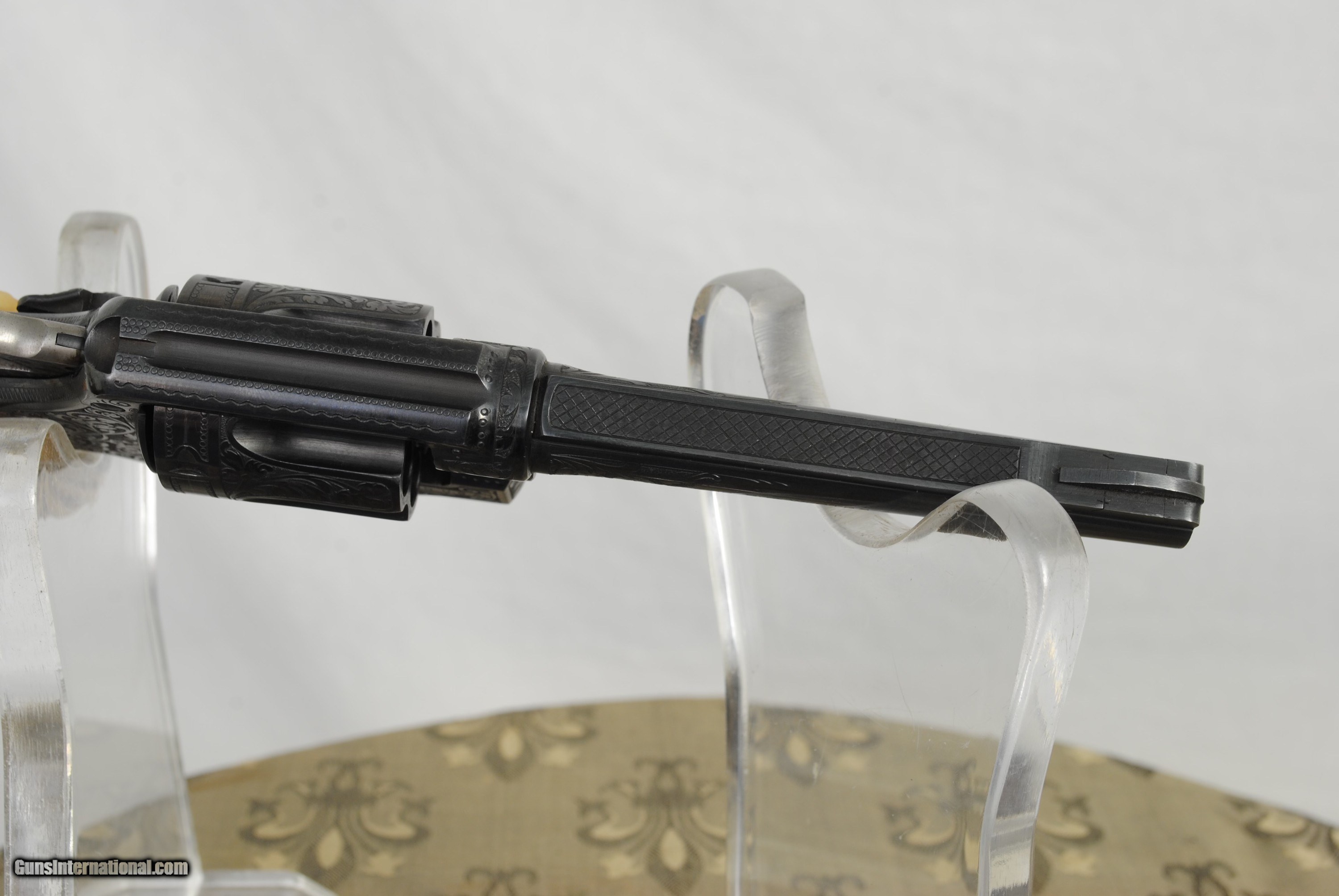 ENGRAVED VINTAGE SMITH & WESSON WITH STAG GRIPS