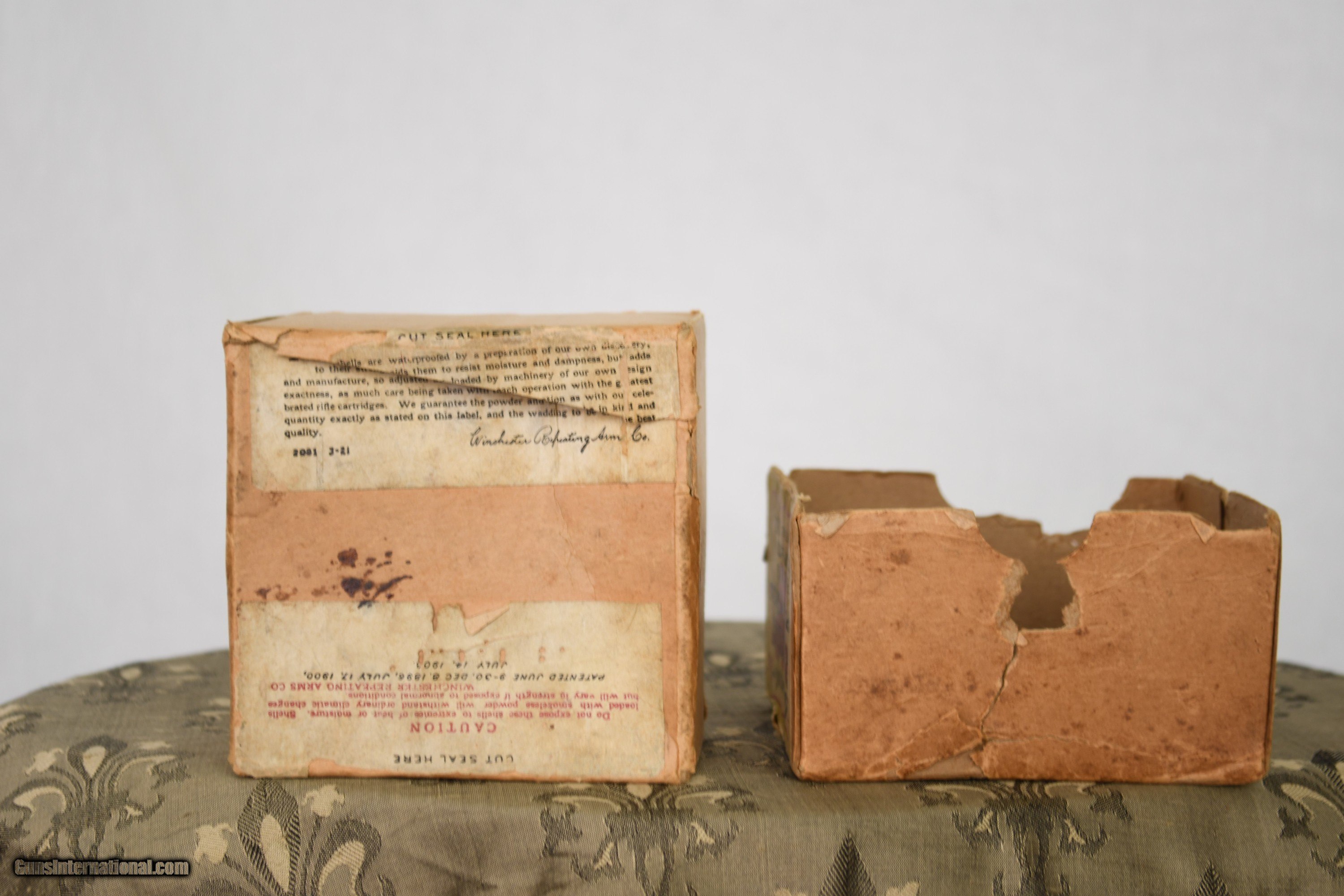 VINTAGE WINCHESTER REPEATER PAPER SHOTSHELLS TWO PIECE BOX
