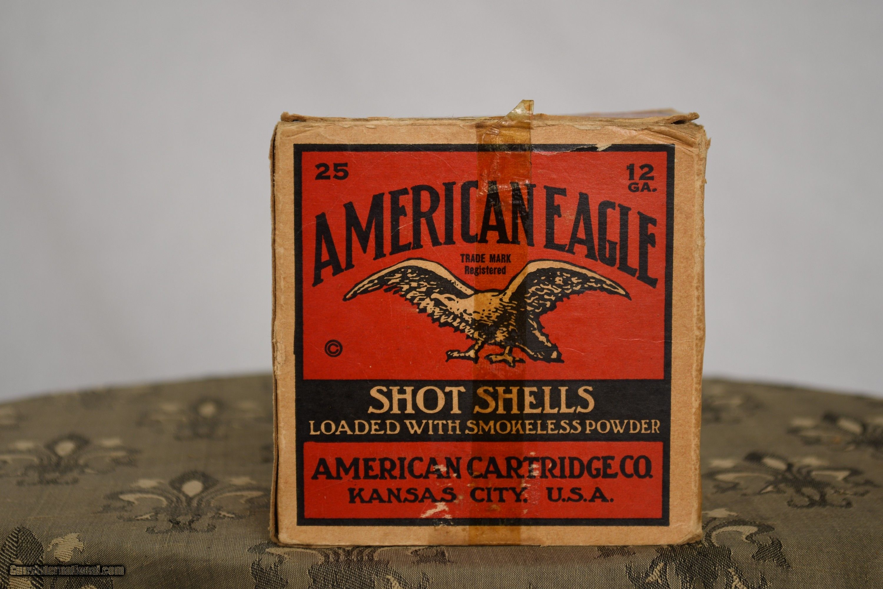 VINTAGE BOX OF AMERICAN EAGLE SHOTGUN SHELLS
