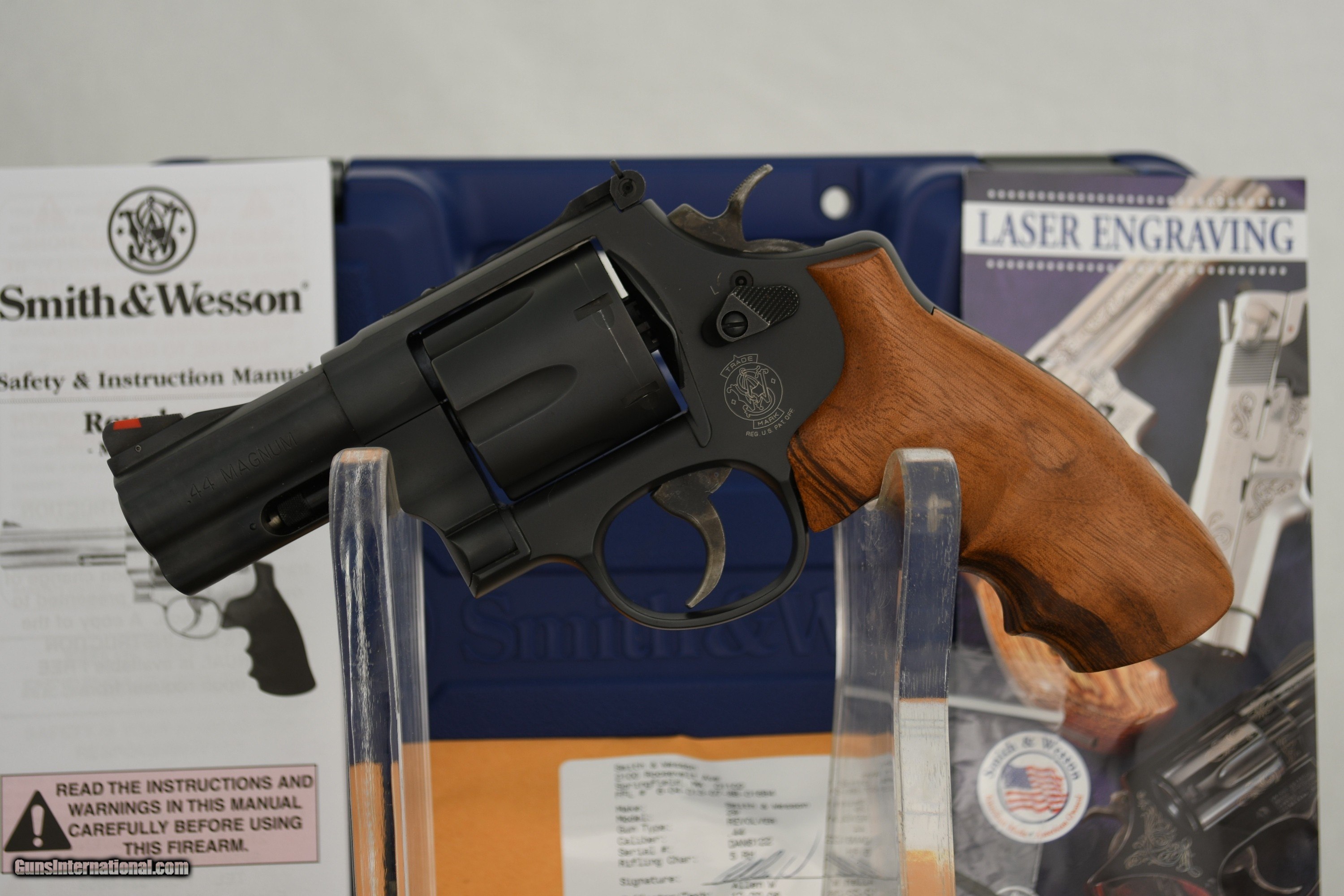 SMITH & WESSON MODEL 29-10 / BOUNTY HUNTER IN 44 MAGNUM for sale