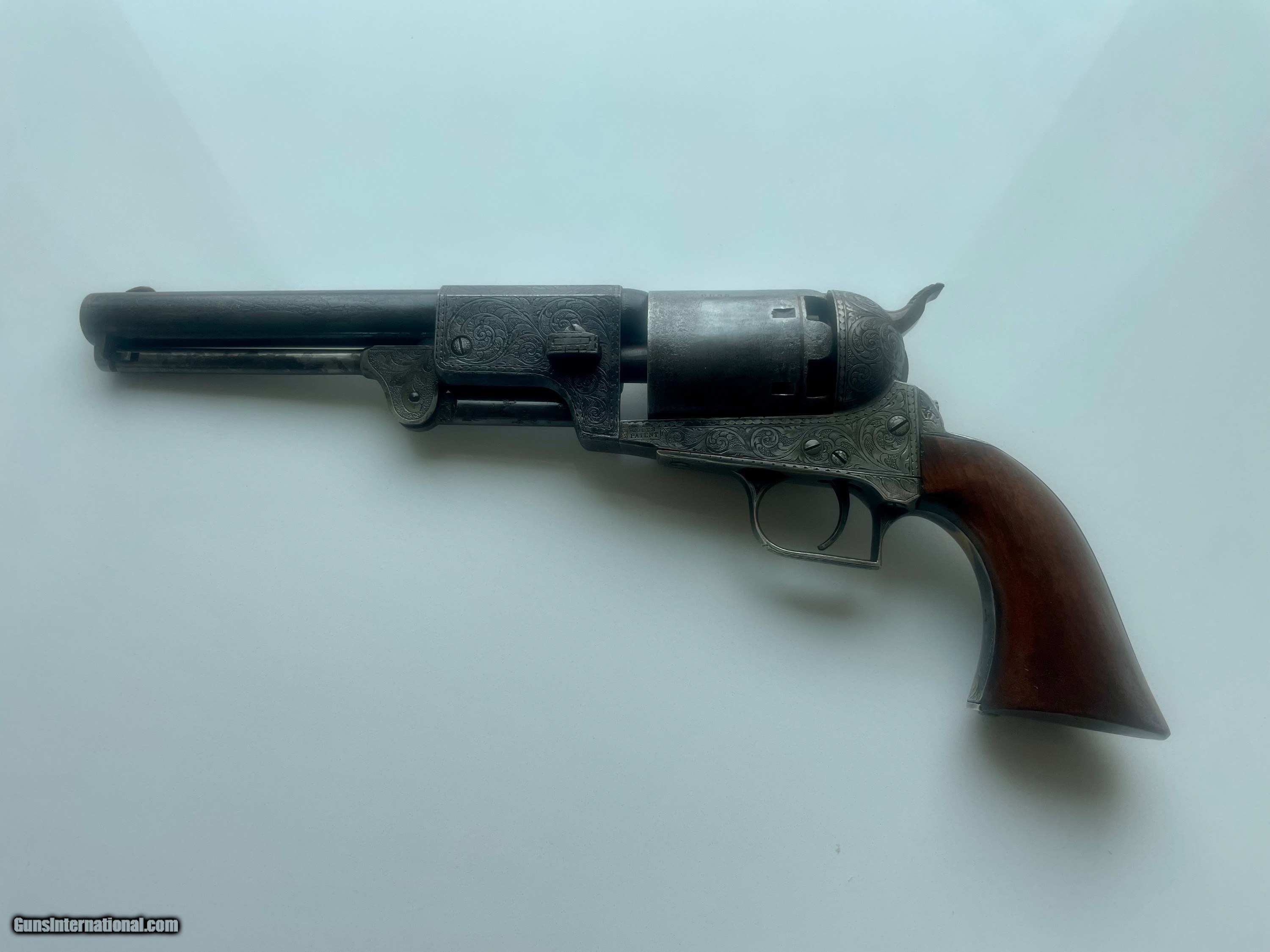 Colt 2nd model dragoon engraved with gold bands
