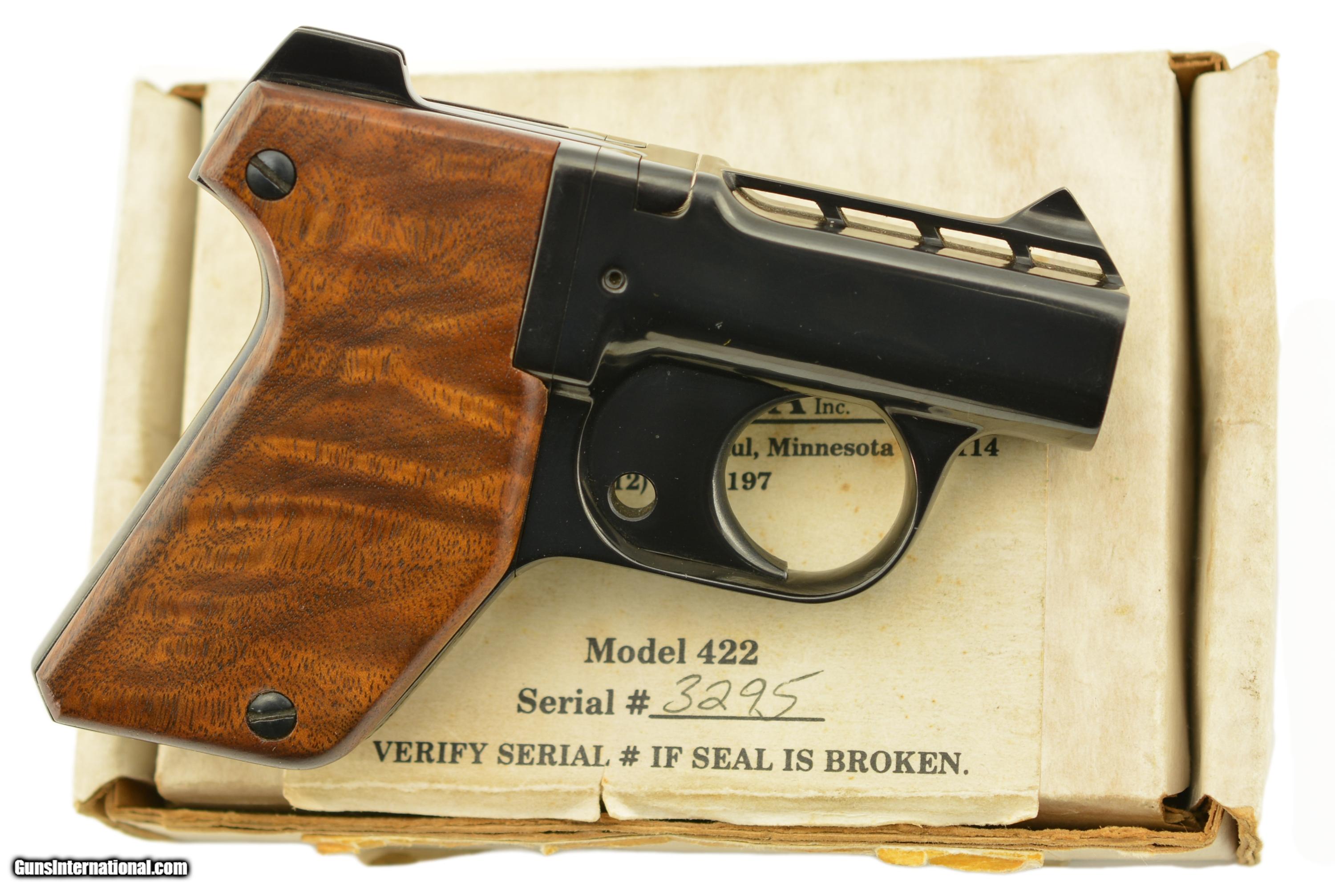 Scarce Advantage Arms Four Barrel Derringer 22 LR Model 422 Excellent