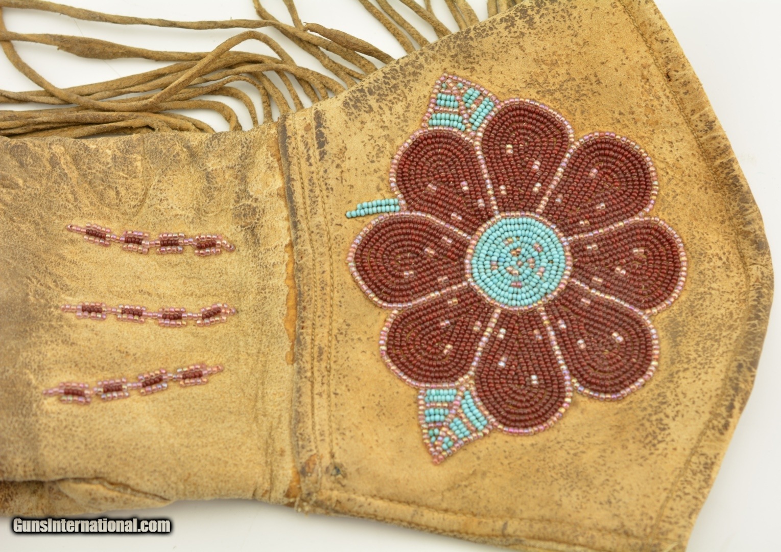 Vintage Native American Indian Beaded Leather Gauntlet Gloves Excellent