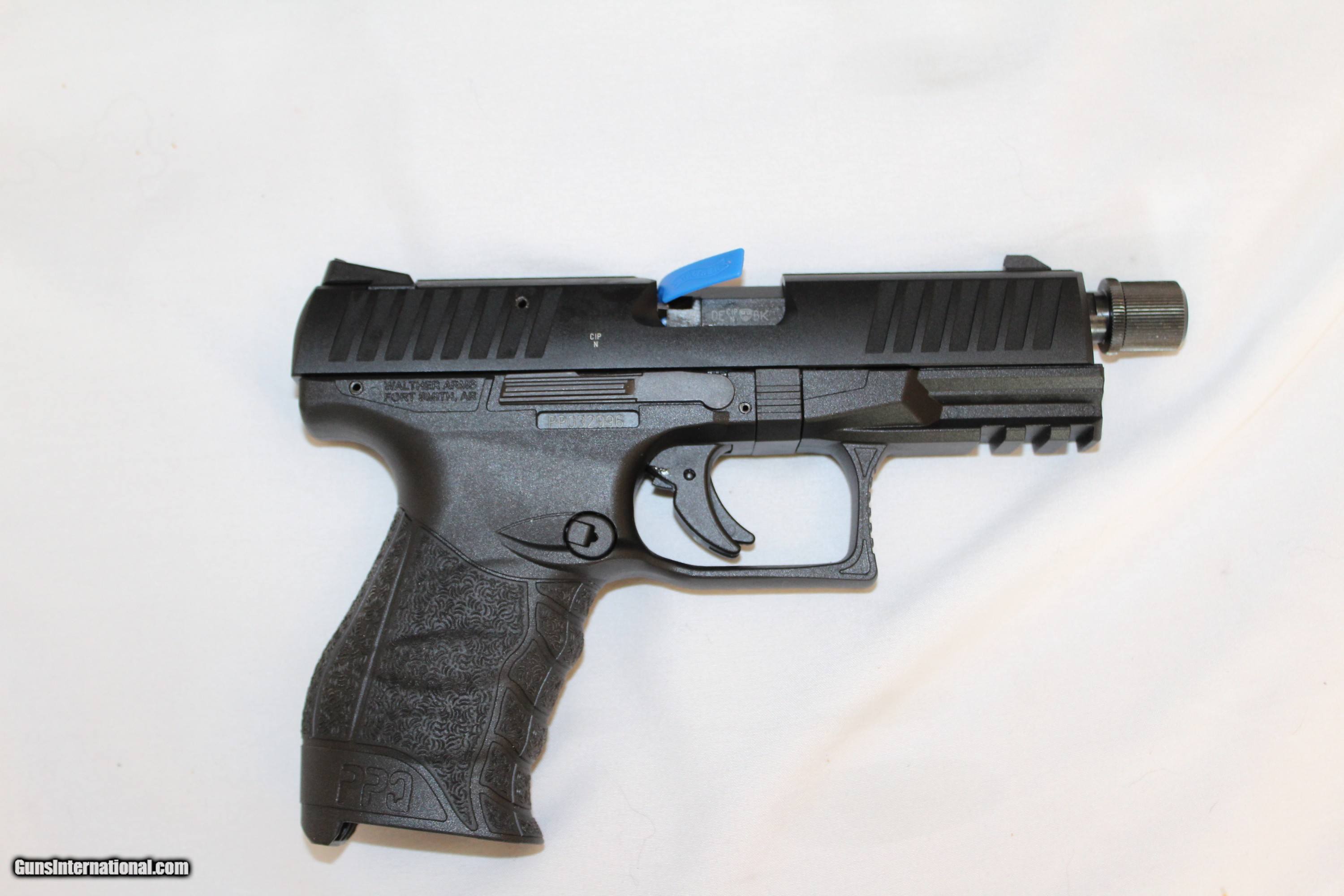 Walther PPQ Tactical M2 Threaded SD-Adapter .22LR Two 12-rd Mags