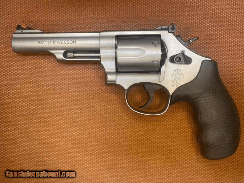 New-in-the-box Smith and Wesson Model 686 .357 Magnum