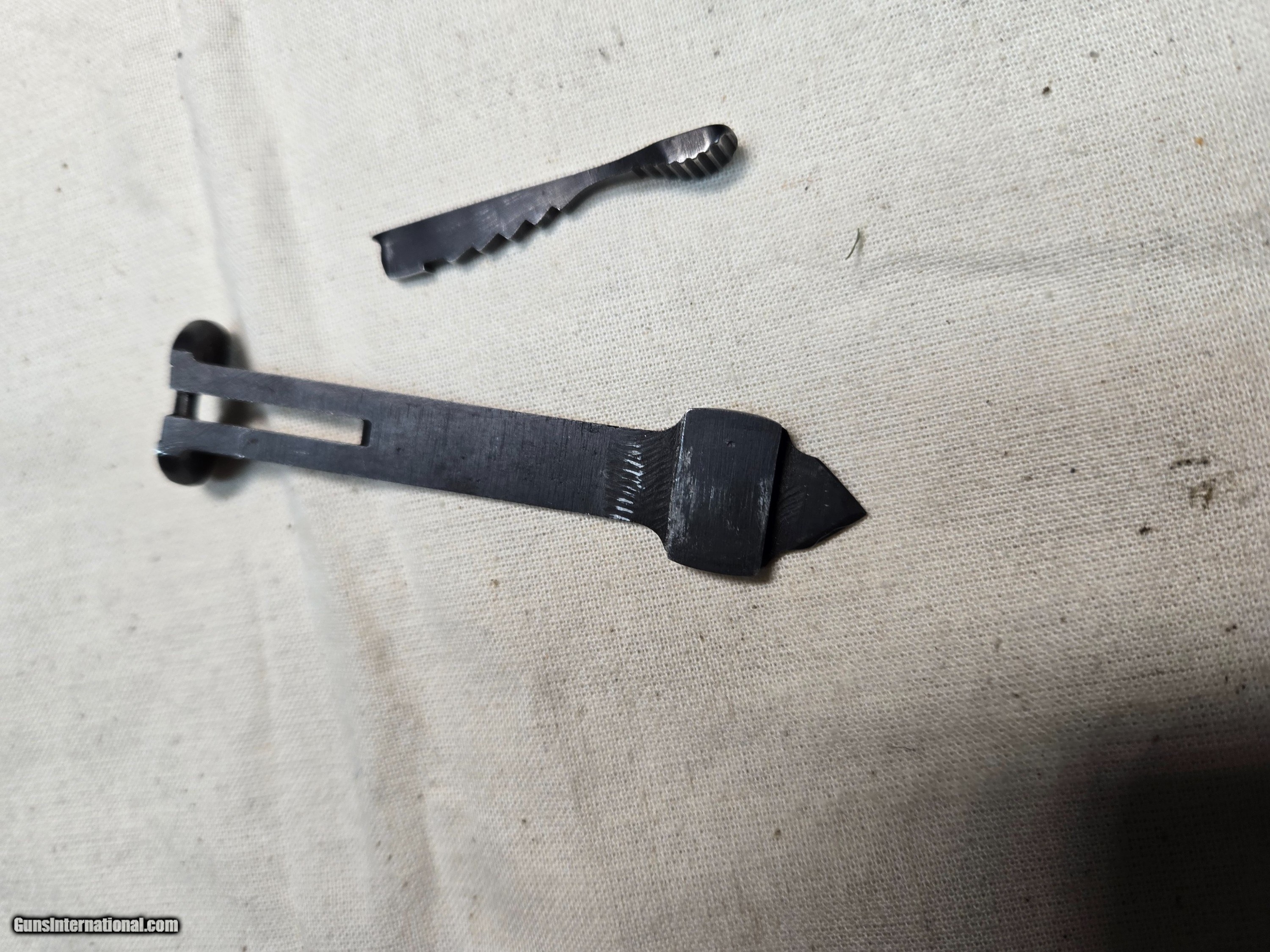 Winchester 22E Rear Sight