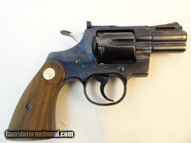Beautiful Colt Python 2 1/2" Blue in Almost New Condition.