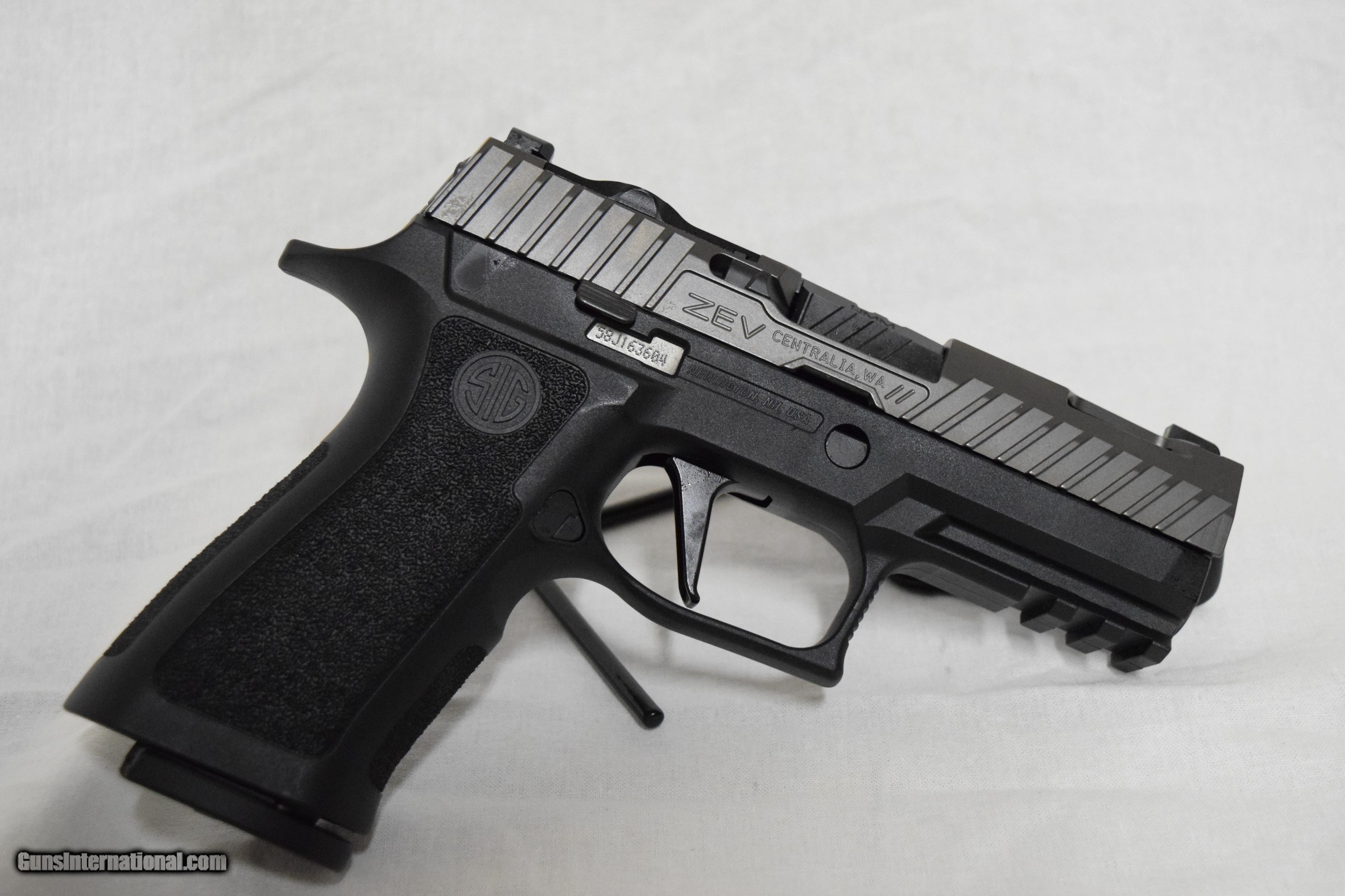 Pre-Owned - Sig ZEV P320 XCarry Semi-Auto 9mm 3.9" Handgun