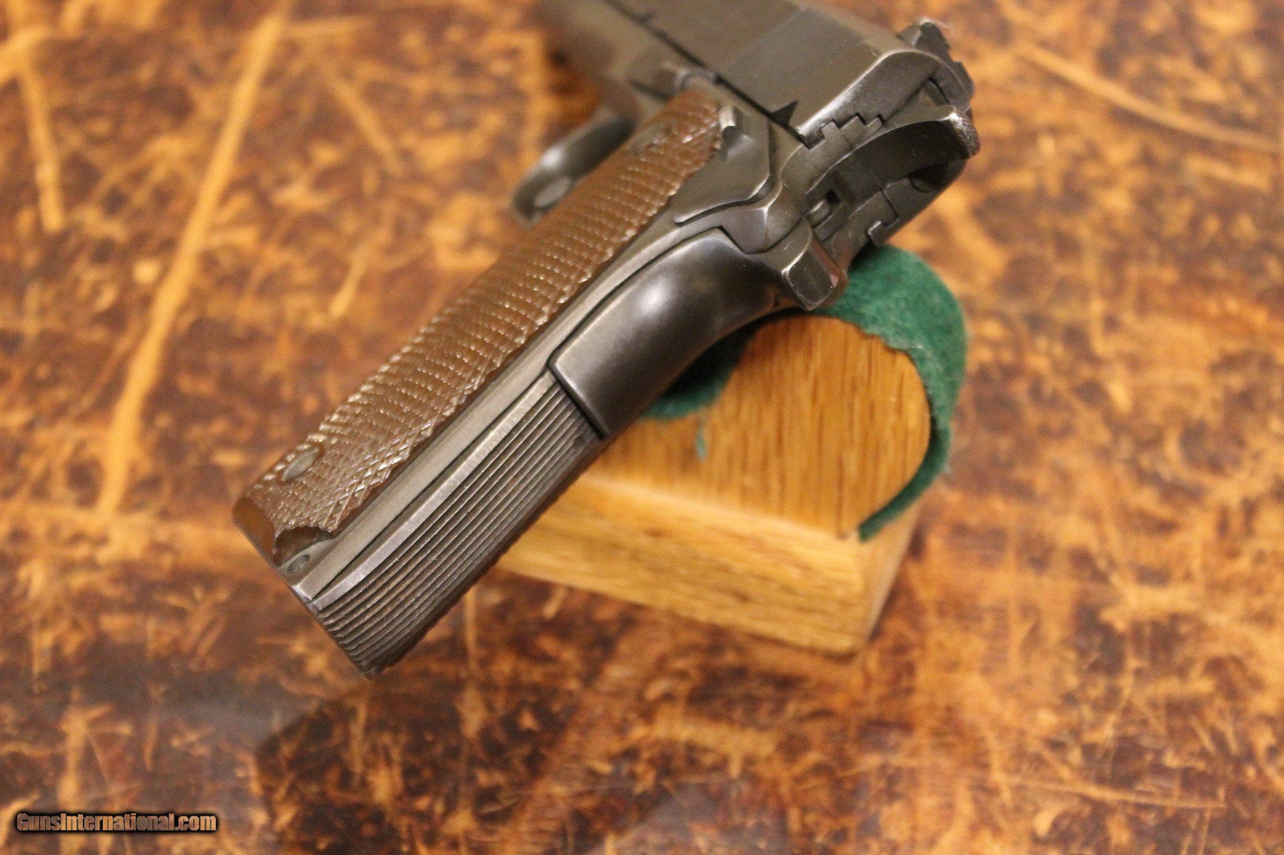REMINGTON RAND 1911A1 1943