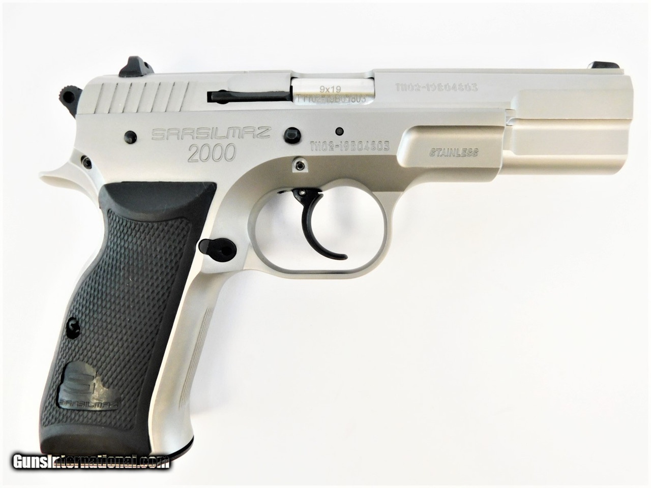 SAR Arms Sarsilmaz 2000 9mm Luger 4.5" 17 Rounds Stainless - DEMO MODEL