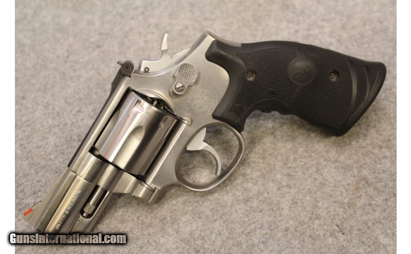 Smith & Wesson ~ 66-2 ~ .357 Mag