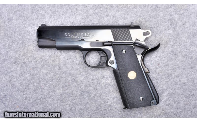 Colt Combat Commander 1911~45 Auto