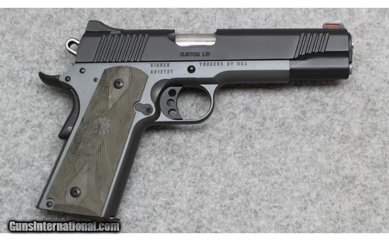 Kimber ~ Custom LW ~ .45 Auto