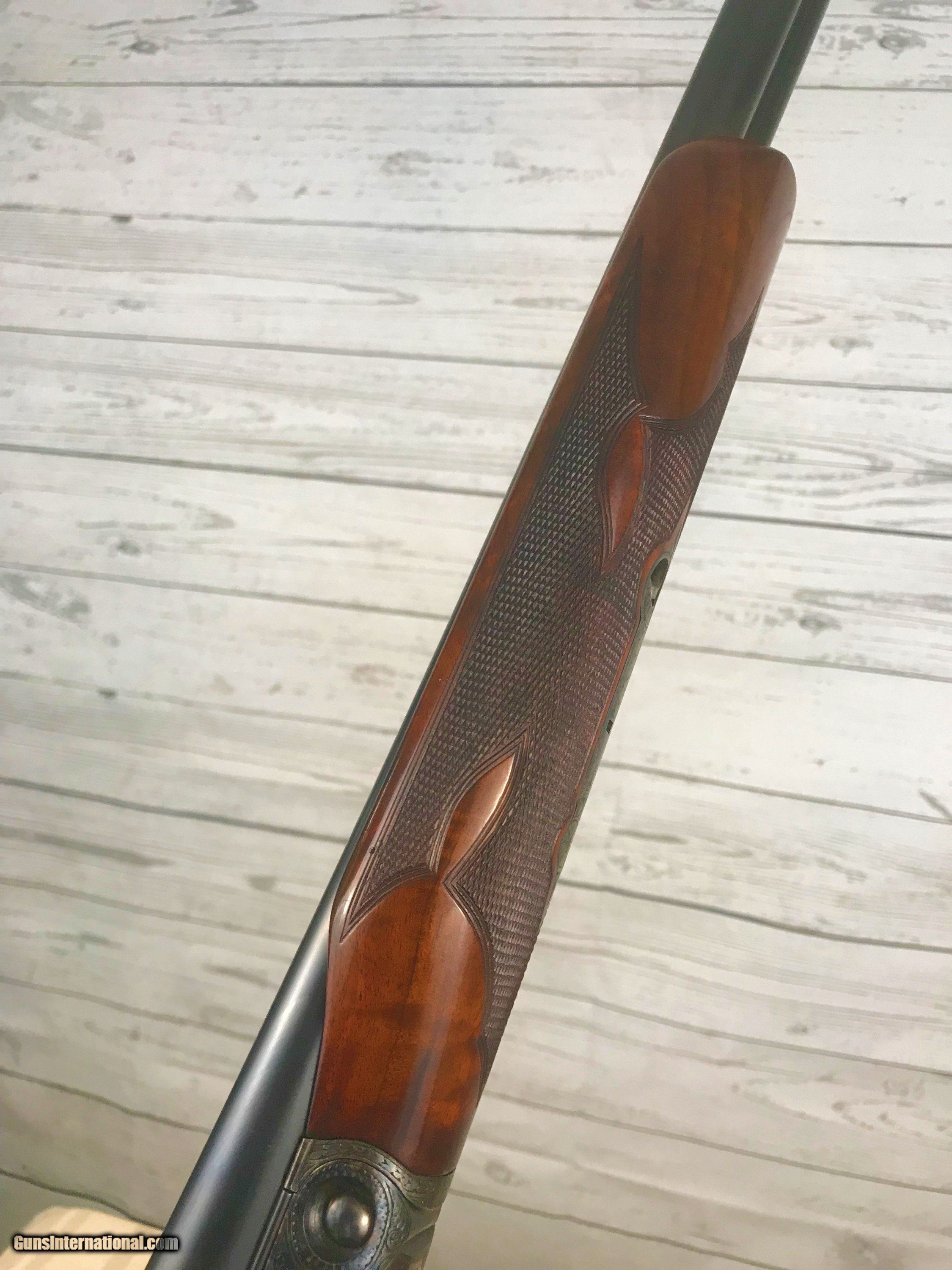 AS NEW PARKER DHE 20GA -- STRAIGHT GRIP -- BEAVERTAIL FOREND -- 28" BARRELS