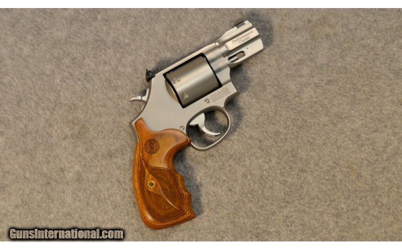 Smith & Wesson Performance Shop 686-6 7 Shot