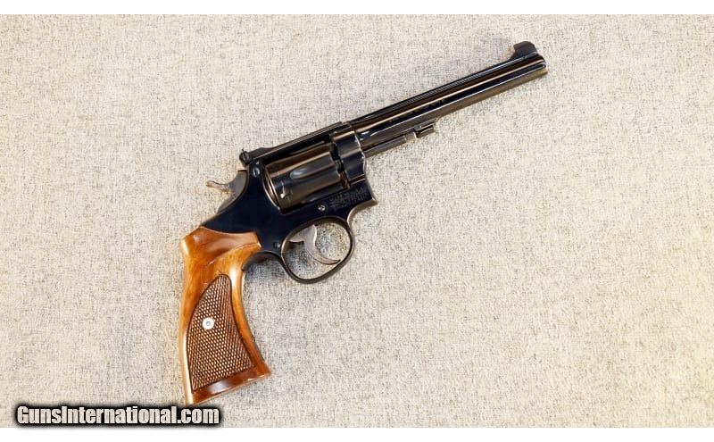 Smith & Wesson ~ K-22 Masterpiece ~ .22 LR