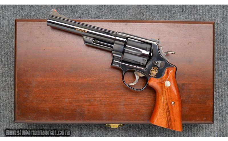 Smith & Wesson ~ 29-3 ~ .44 Magnum