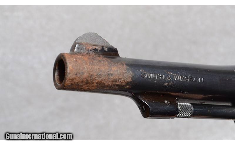 Smith & Wesson 10-7 Pistol, .38 S&W Special, 4 Inch Barrel, 2 1/4 lbs ...