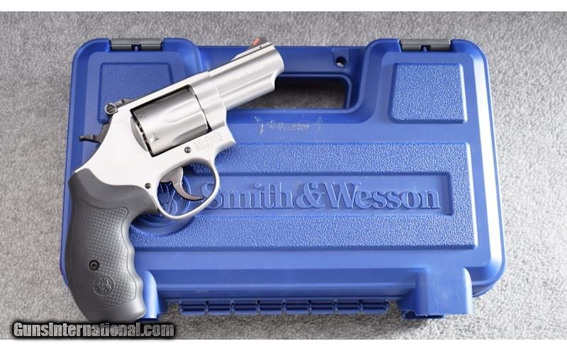 Smith & Wesson ~ 66-8 ~ .357 Magnum