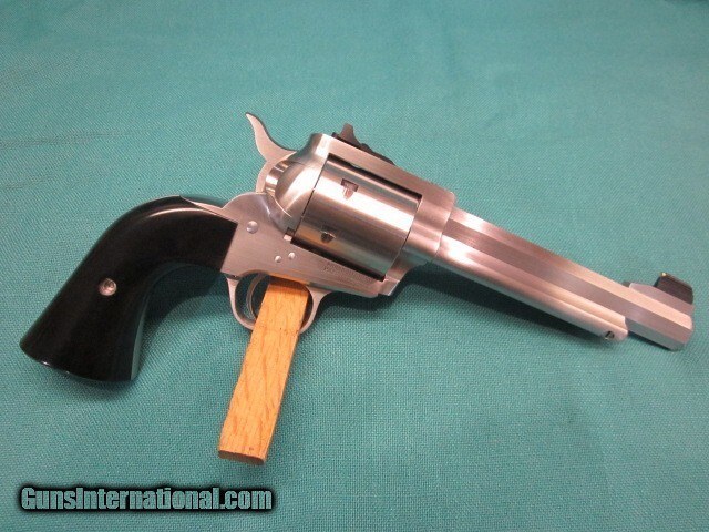 Freedom Arms Model 97 Premier .327 Federal 5 1/2" OCTAGON new in box